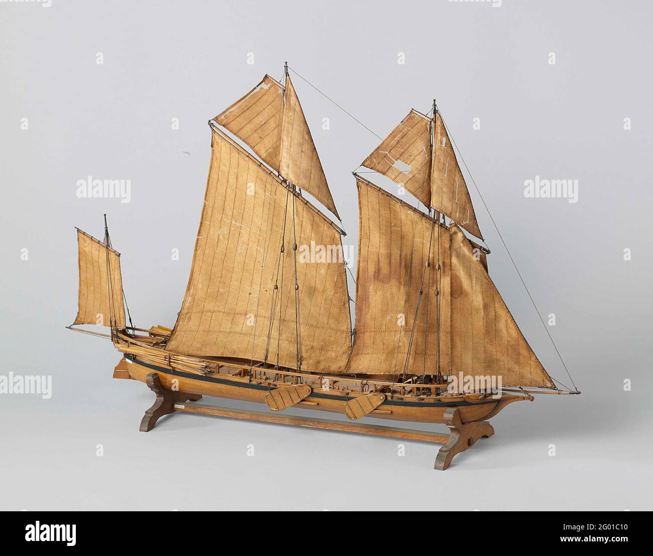 Model of a War Galley. Witnessed a barrel model from a platter gun ...