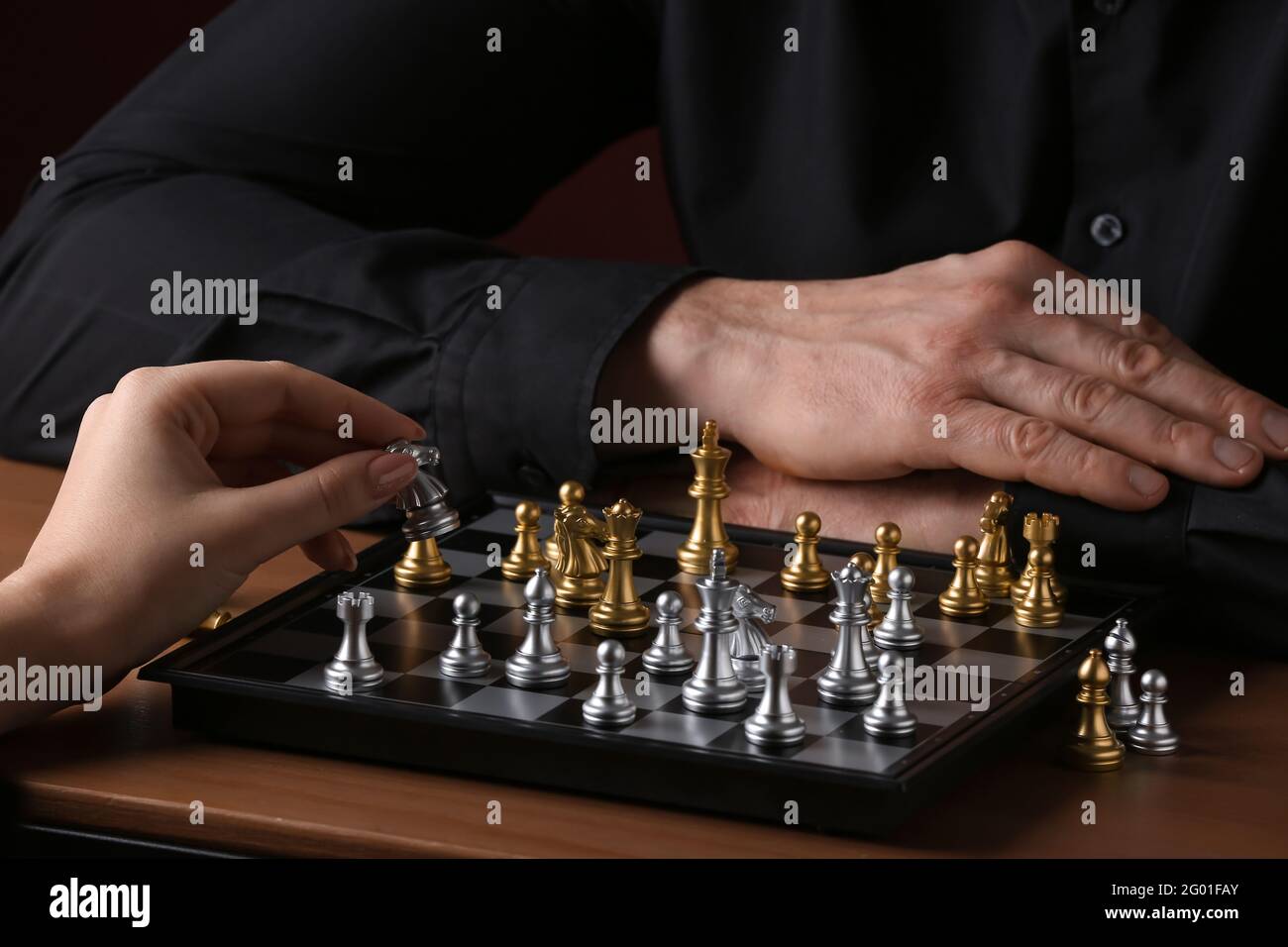 Black man woman chess board game playing hi-res stock photography and ...
