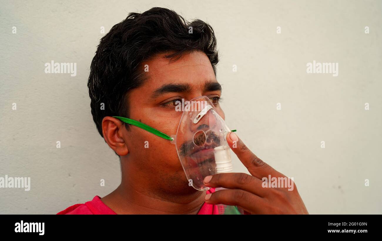 Inhaler asthma india hi-res stock photography and images - Alamy