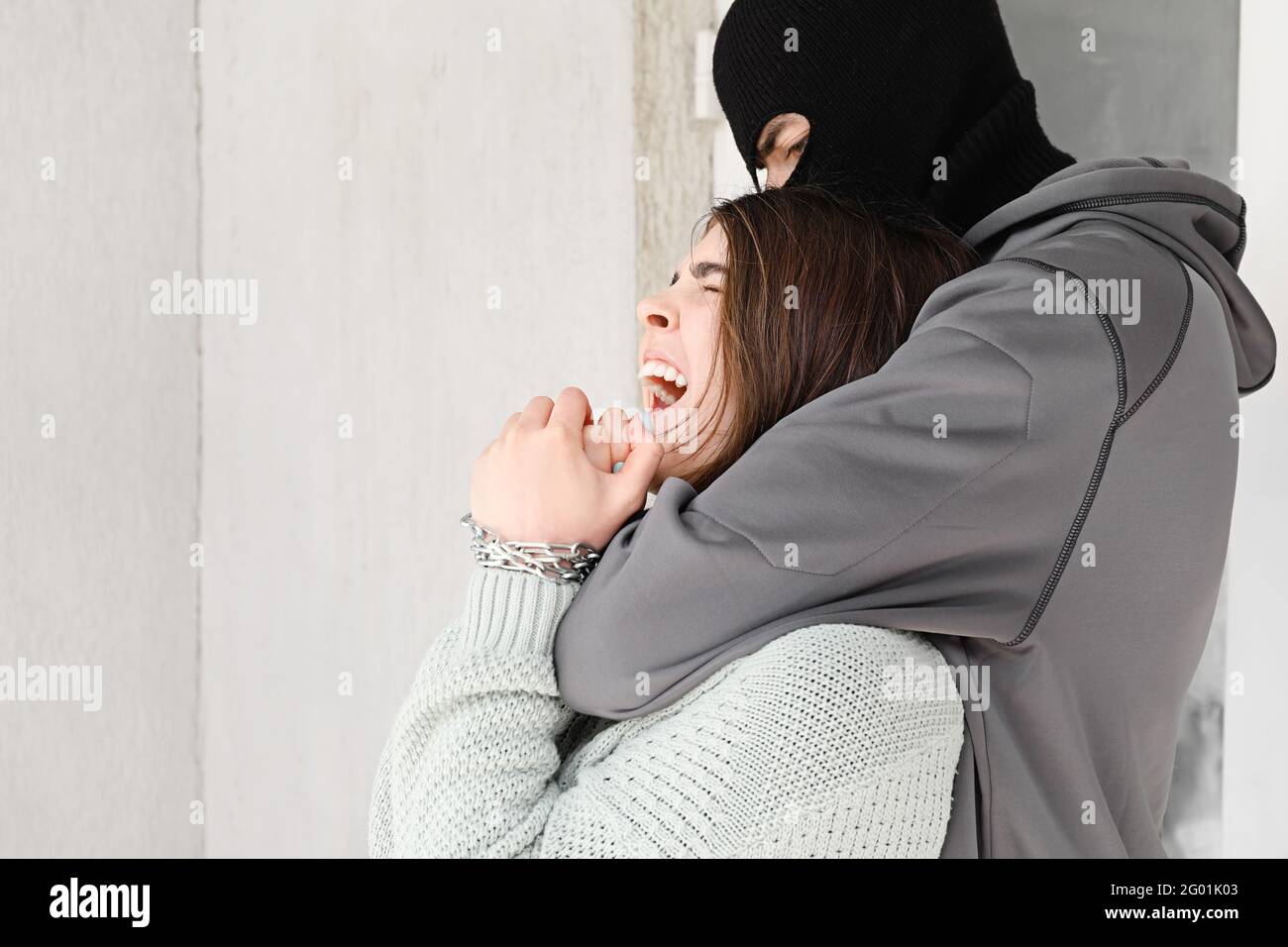 Ransom hostage hi-res stock photography and images - Alamy