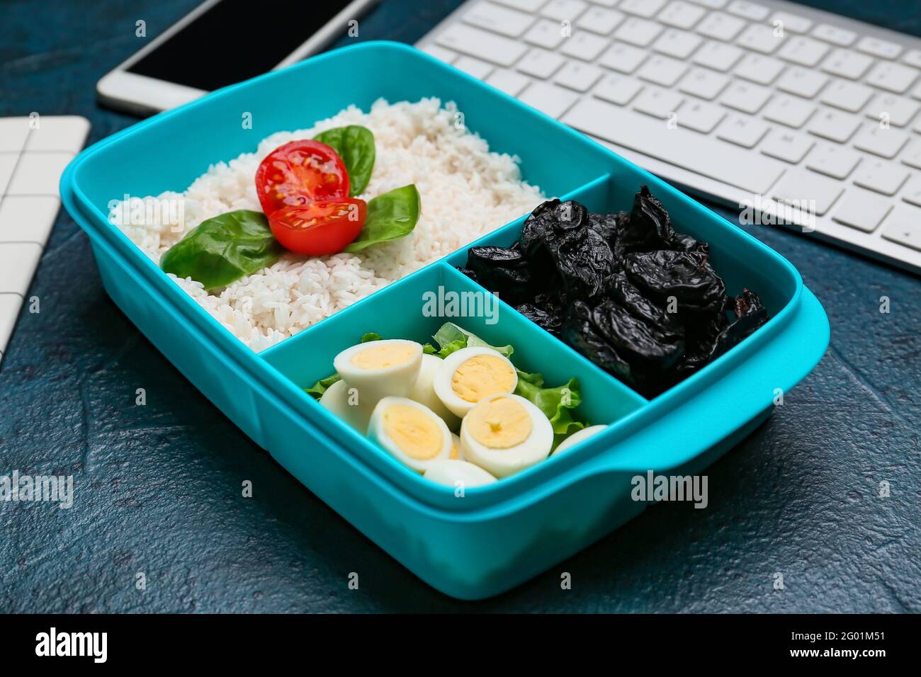 Tomato an keyboard hi-res stock photography and images - Alamy