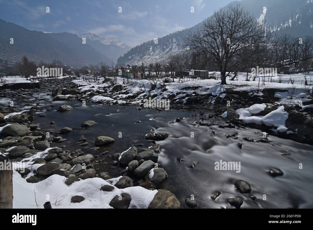Moonlit night january hi-res stock photography and images - Alamy