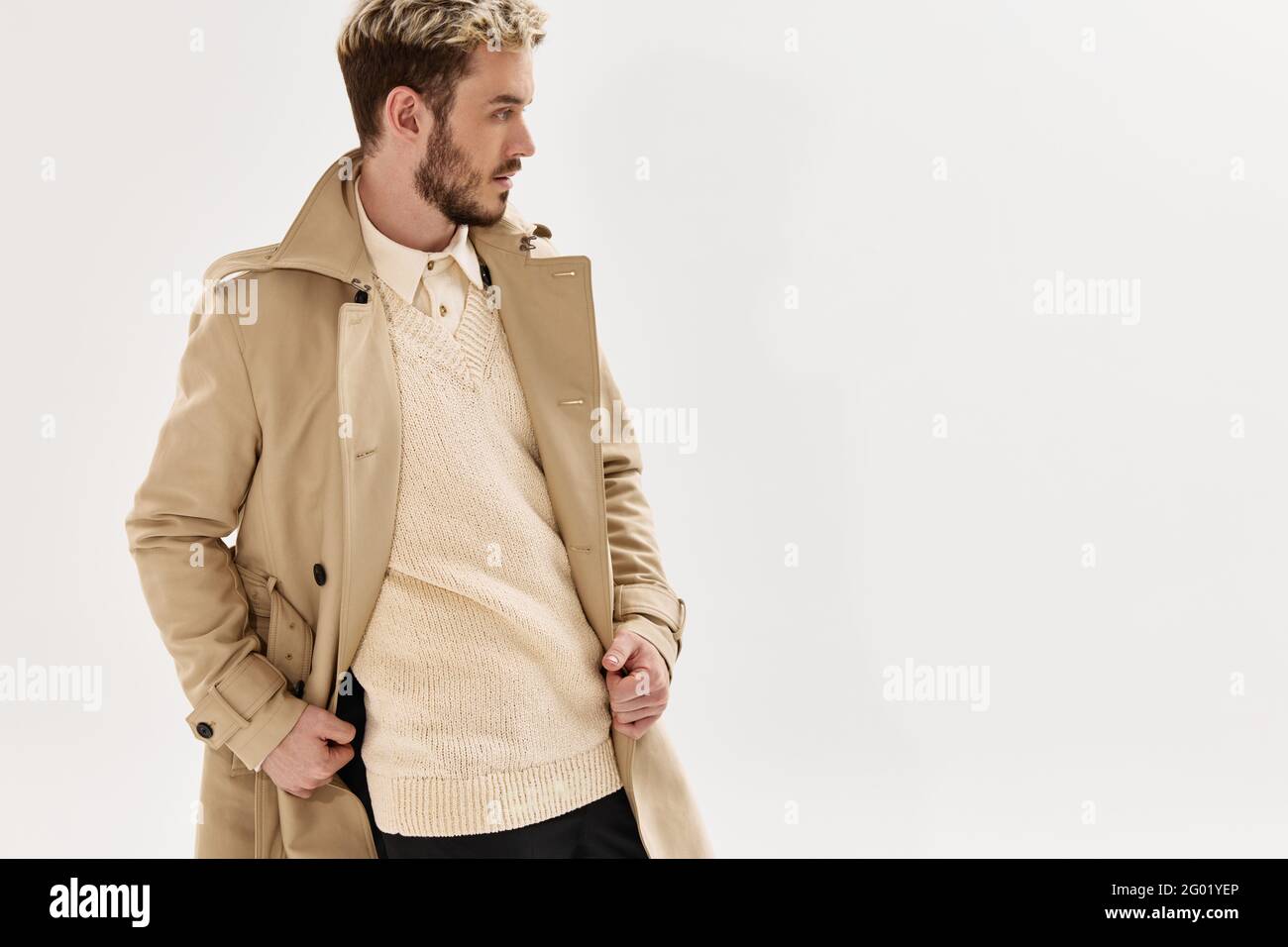 Coat fashion shoot hi-res stock photography and images - Alamy