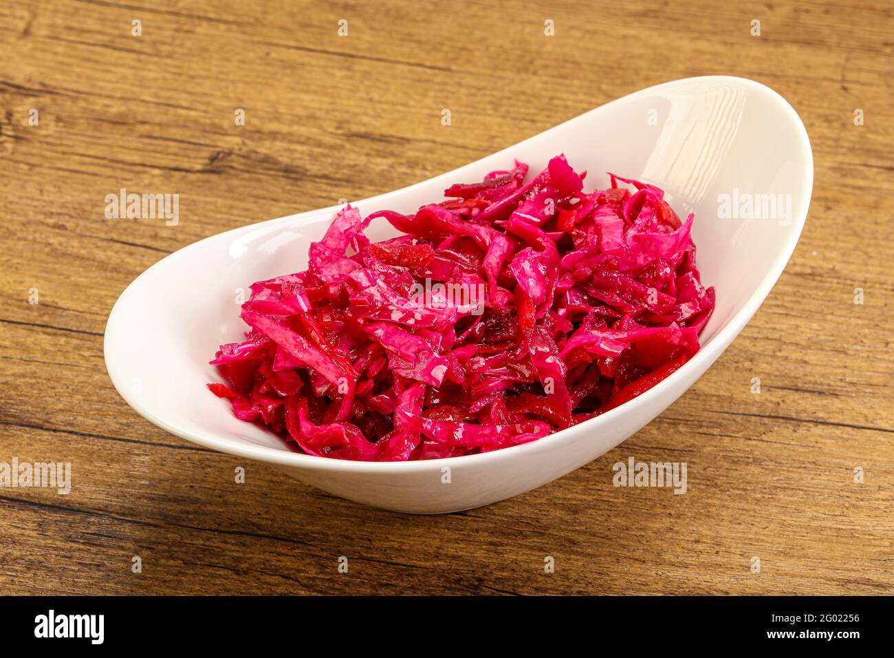 Marinated red cabbage with beetroot in the bowl Stock Photo - Alamy