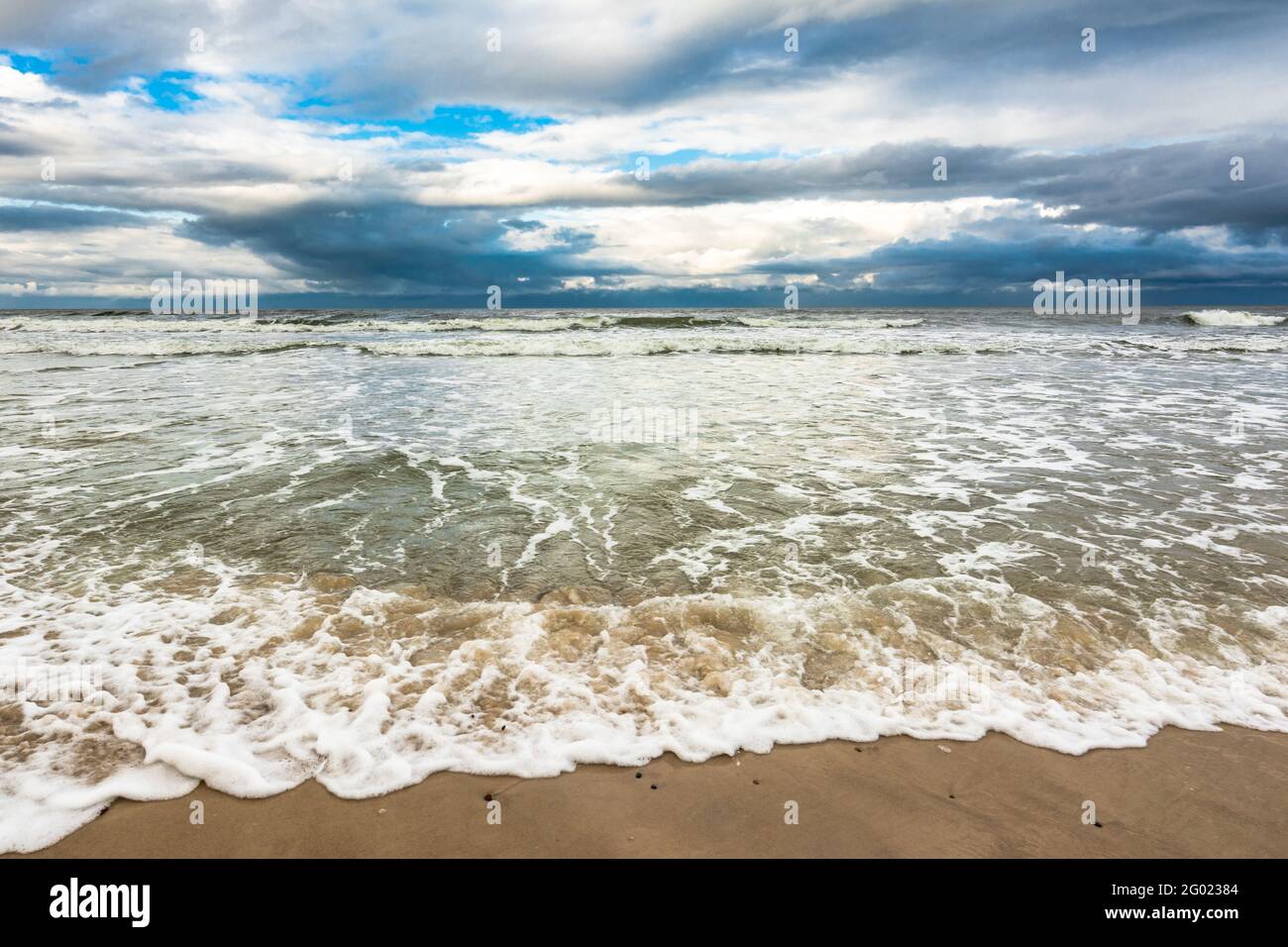 Stormy sea, landscape with dramatic sky and cloud over horizon Stock ...