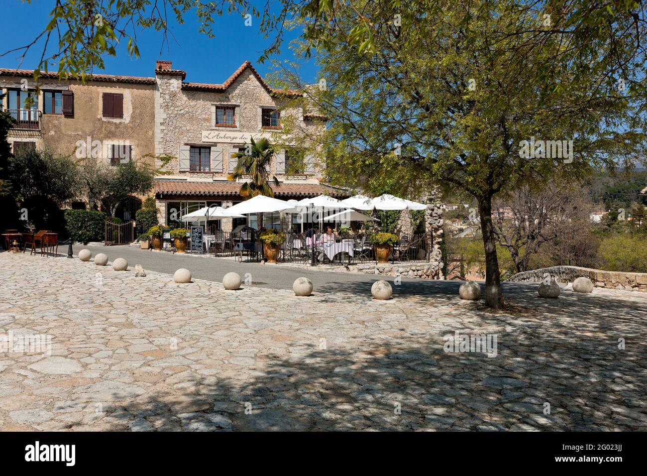 Cabris france hi-res stock photography and images - Alamy