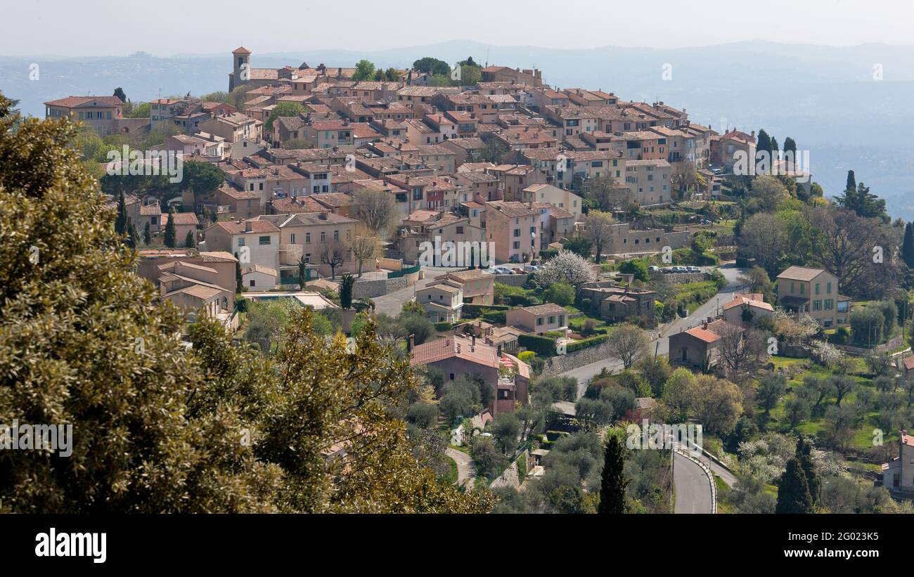 FRANCE, PACA, ALPES-MARITIMES, 06,COTE D'AZUR,CABRIS VILLAGE Stock ...
