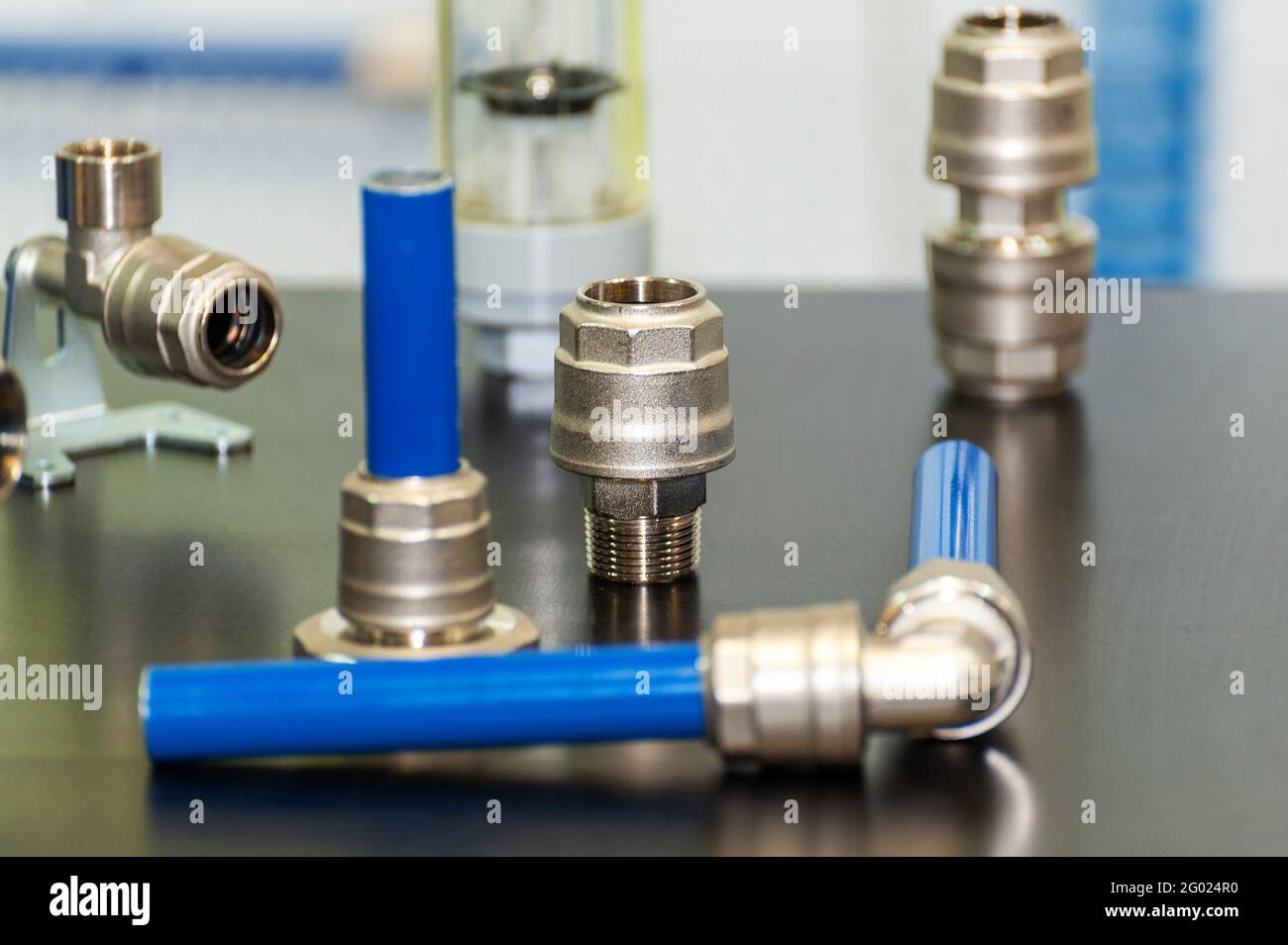 Hydraulic couplings hi-res stock photography and images - Alamy