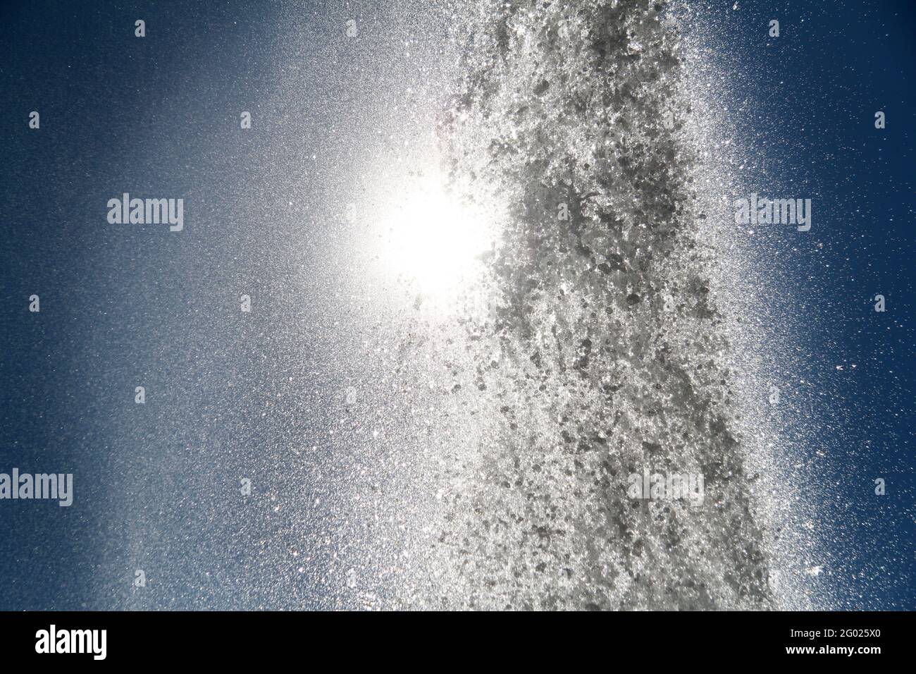 Beautiful background of water from water fountain blocking sun Stock ...