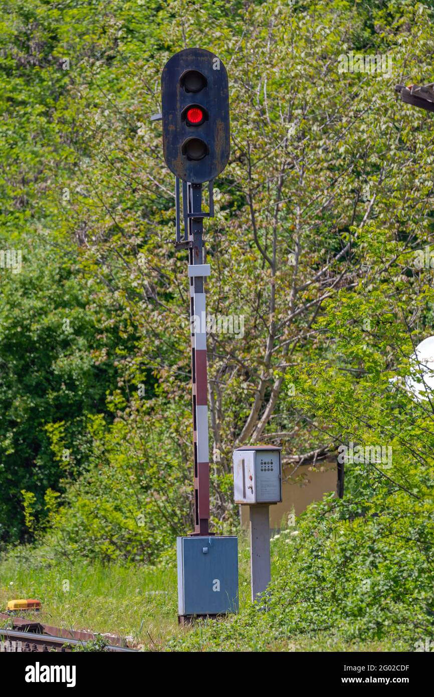 Tall railway signal hi-res stock photography and images - Alamy