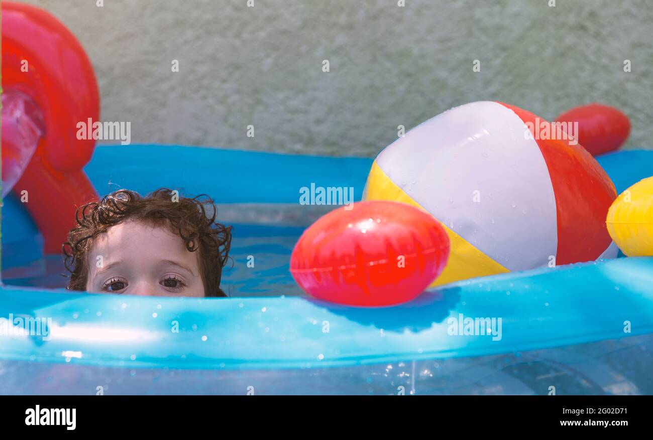 Kids pool edge hi-res stock photography and images - Alamy