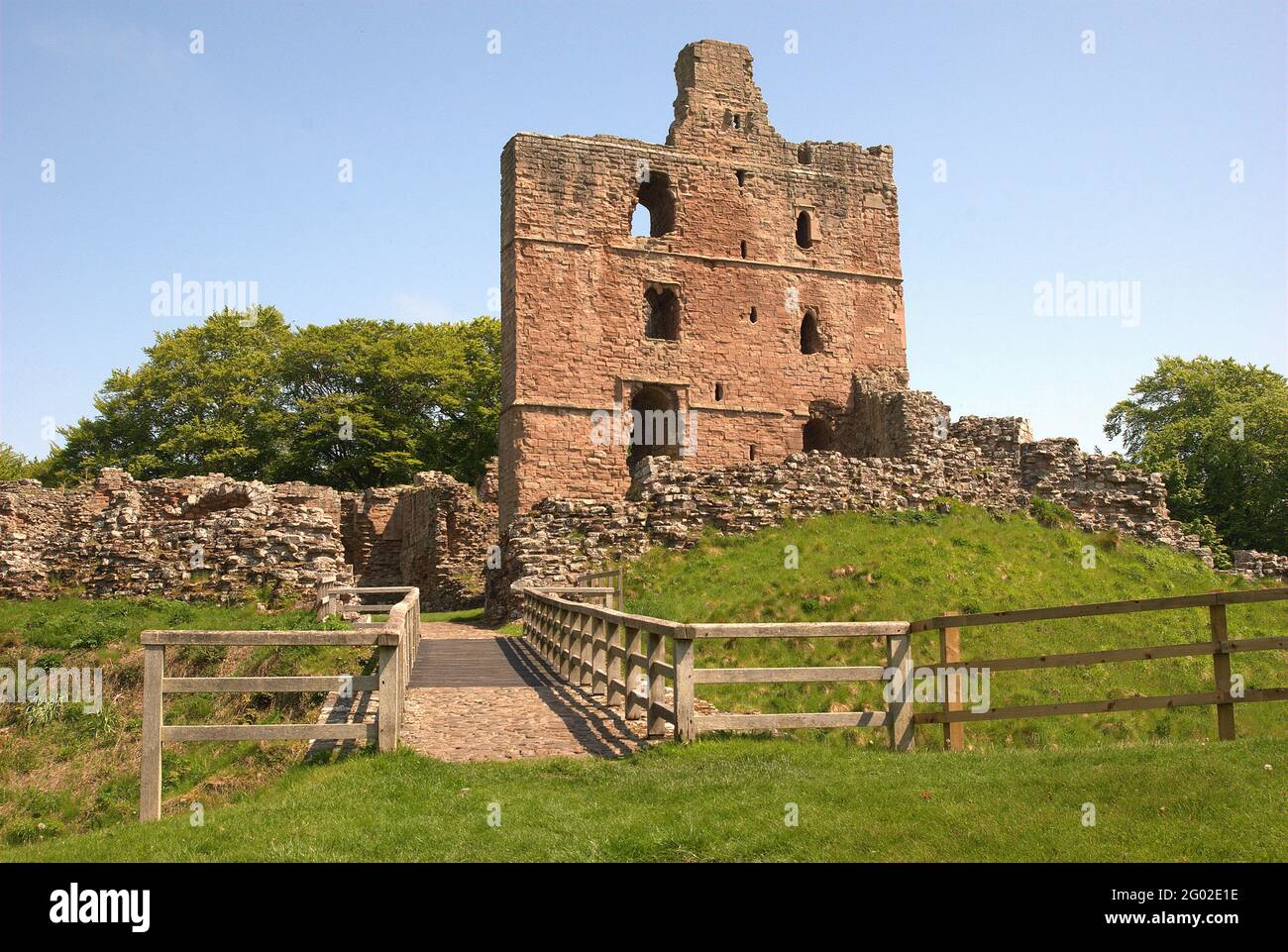 Norham Castle in summer in Northumberland england Stock Photo - Alamy