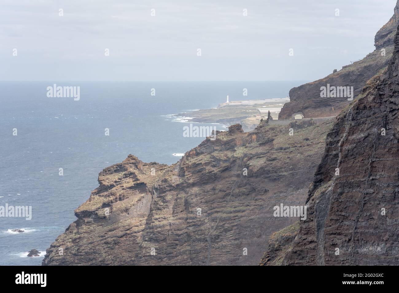 Beautiful shot rocky cliffs hi-res stock photography and images - Alamy