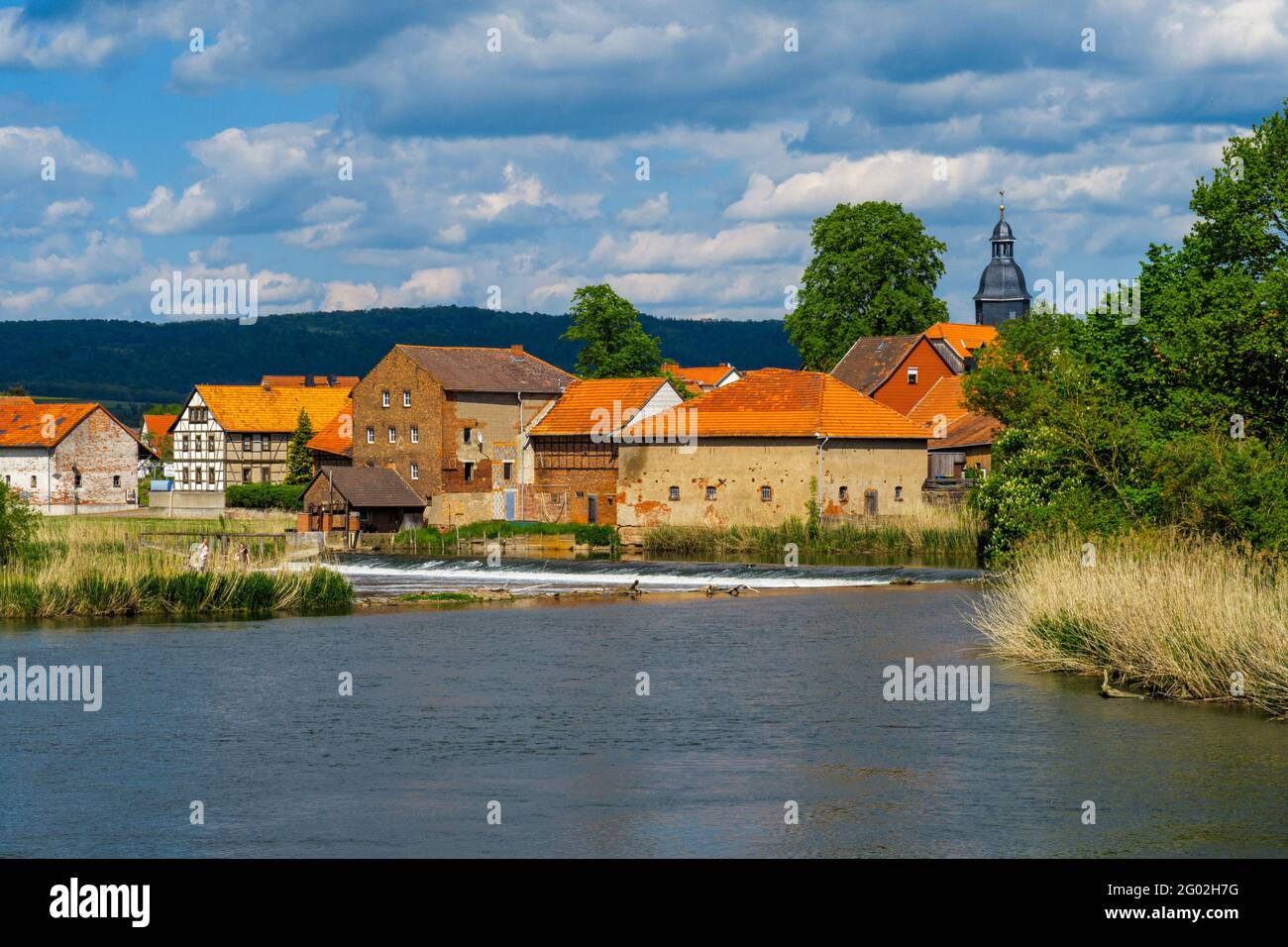 The village of Sallmannshausen at the Werra River in Thuringia Stock ...