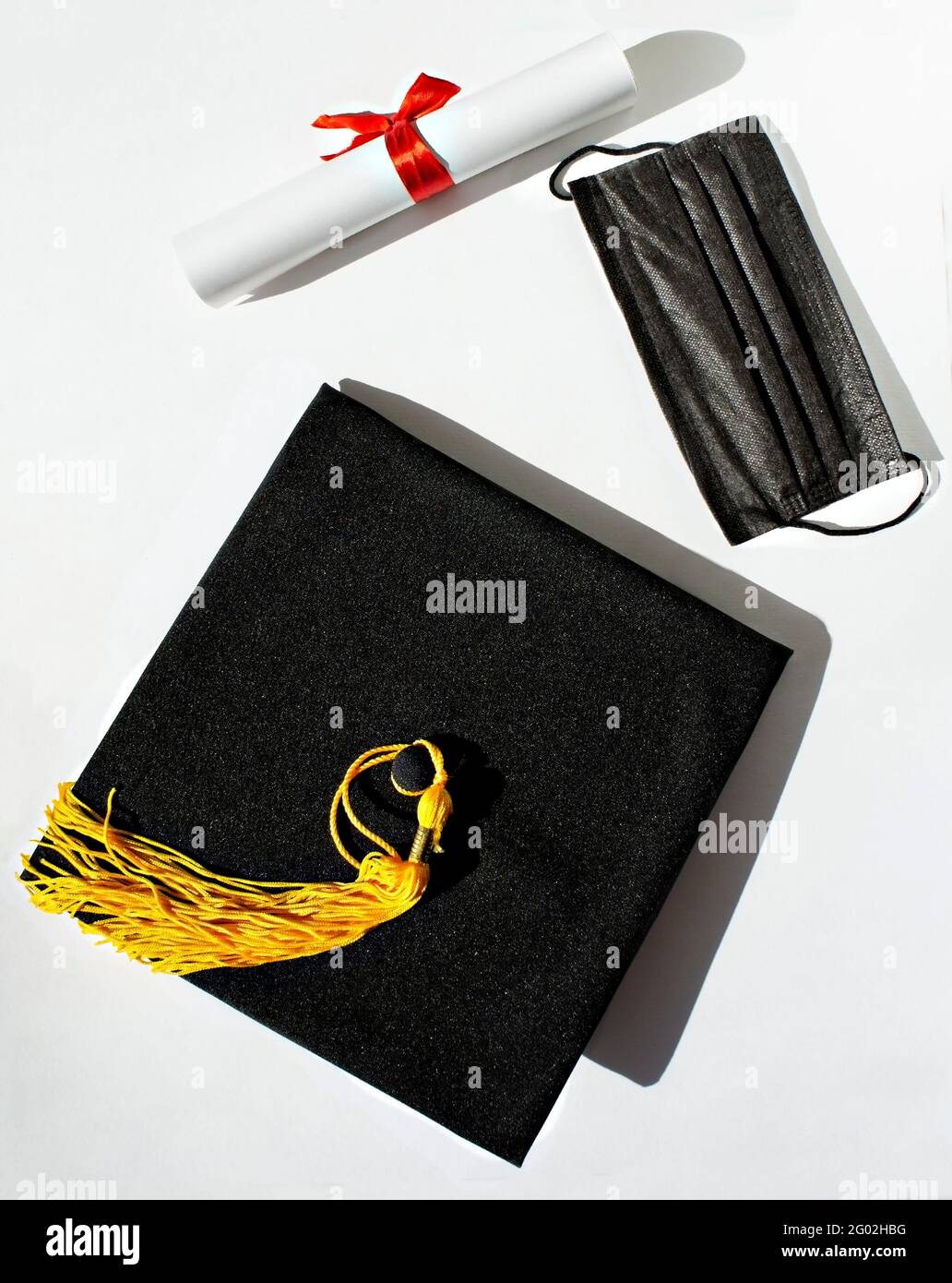 Graduation cap tassel red ribbon hi-res stock photography and images ...