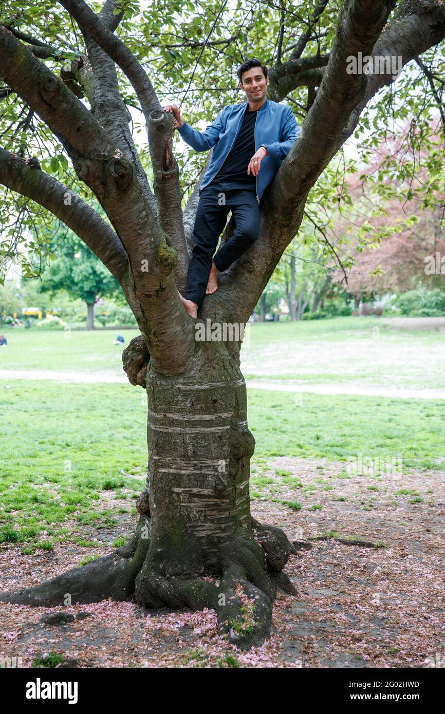 Berlin, Germany. 18th May, 2021. EXCLUSIVE - The actor Arash Marandi is ...