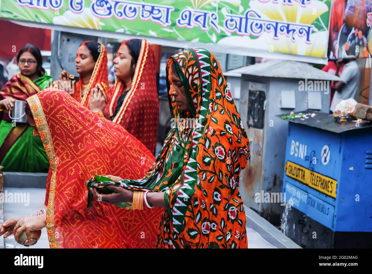 KOLKATA, INDIA - Nov 21, 2020: The Chat puja ritual in the river Ganga ...