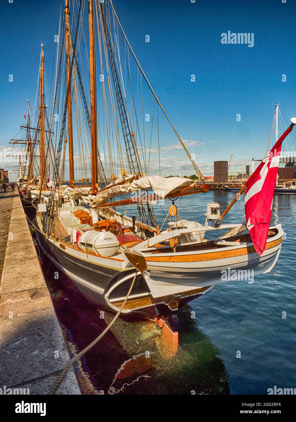 Copenhagen europe marina sailing hi-res stock photography and images ...