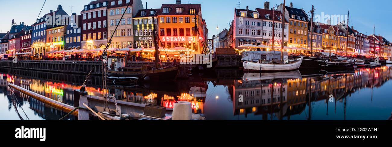 Nyhavn (New Harbour), Copenhagen, Denmark - 14 JMay 2019: Panoramic ...