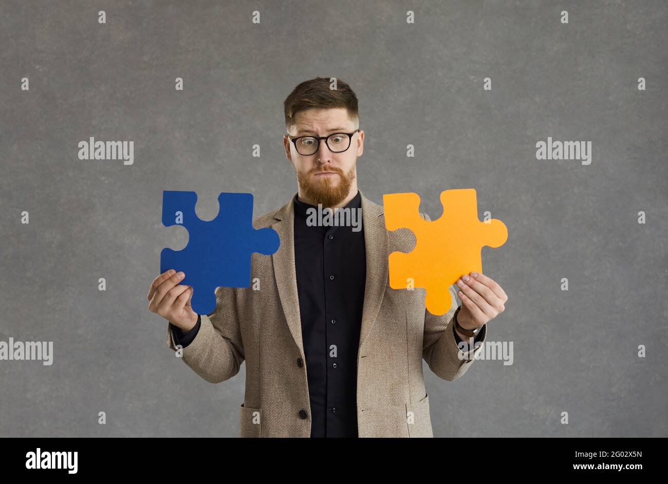 Confused person puzzle hi-res stock photography and images - Alamy