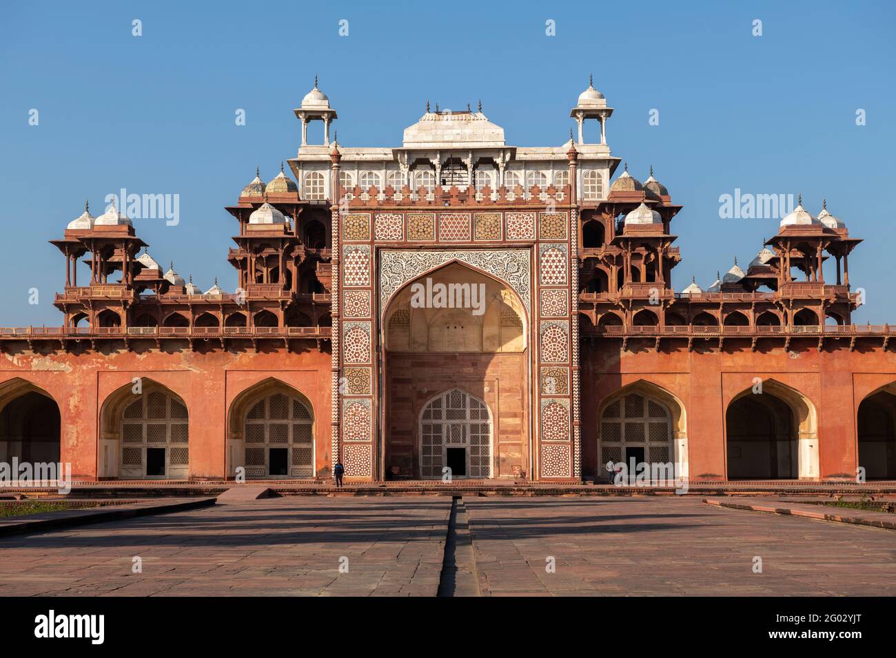 The Akbar tomb, Sikandra, which was built in 1605–1613 by his son ...