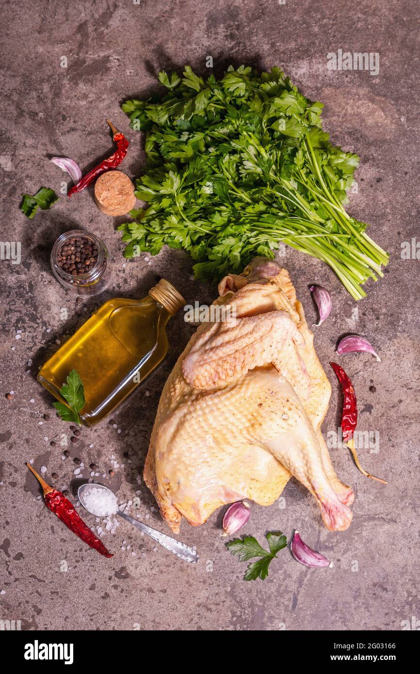 Raw whole chicken carcass for healthy food lifestyle. Free-range farm ...