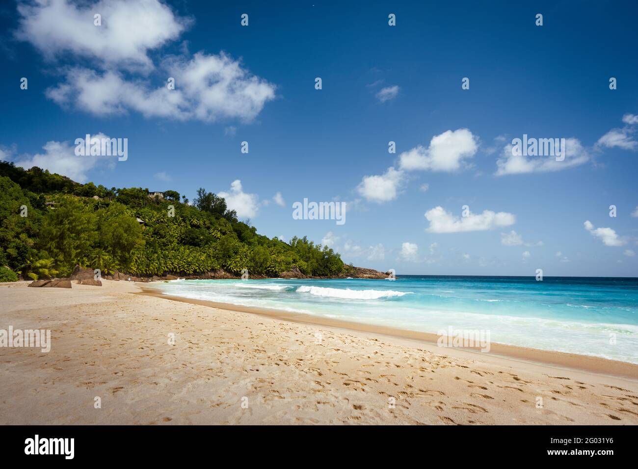 Tropical beach on a sunny day in Seychelles, East Africa Stock Photo ...