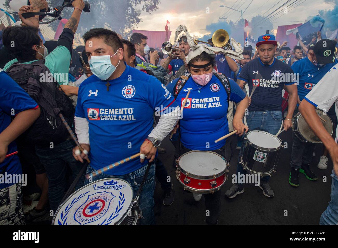 Cruz azul team hi-res stock photography and images - Alamy