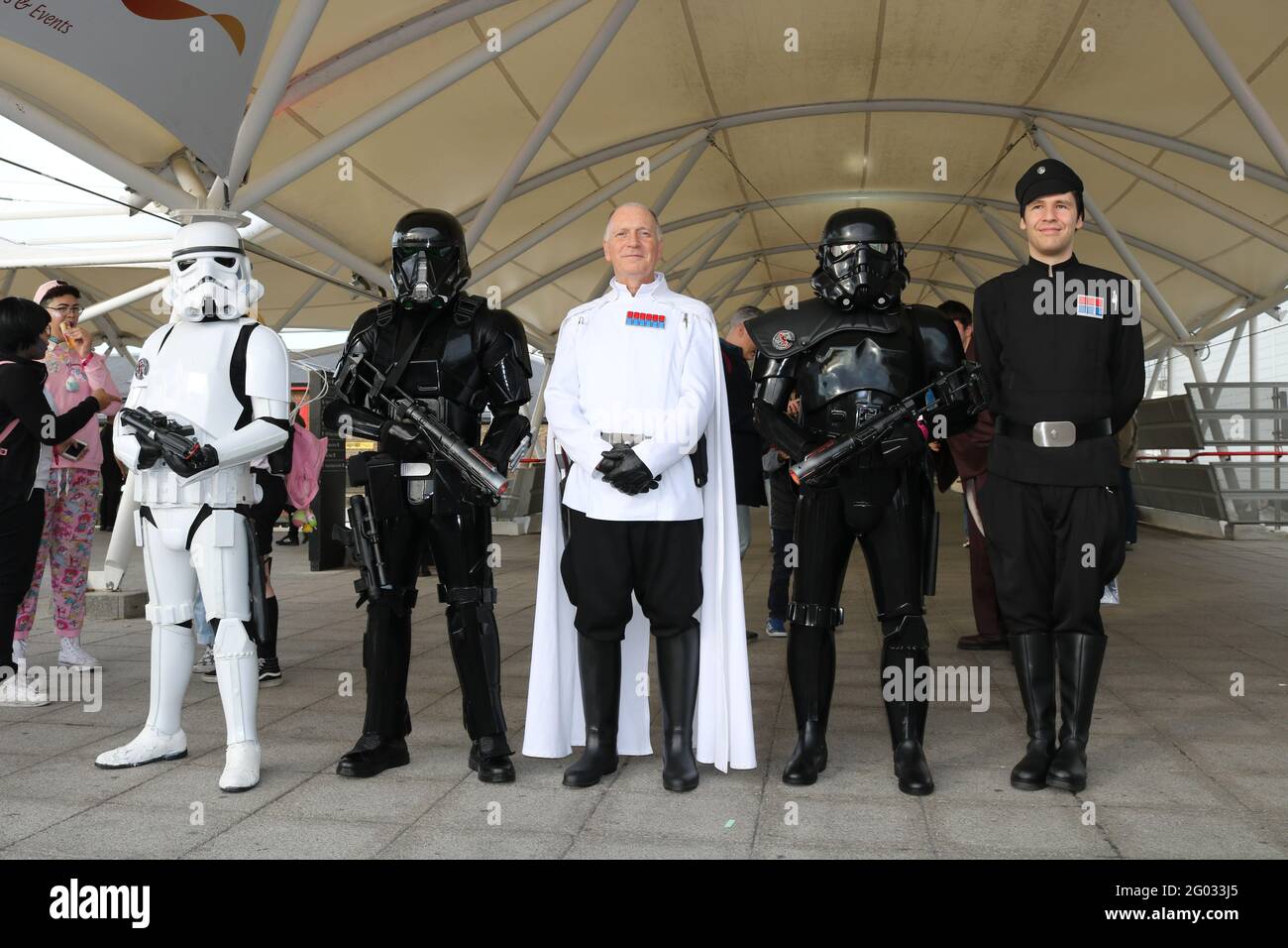 Cosplayers group at comic con Stock Photo - Alamy