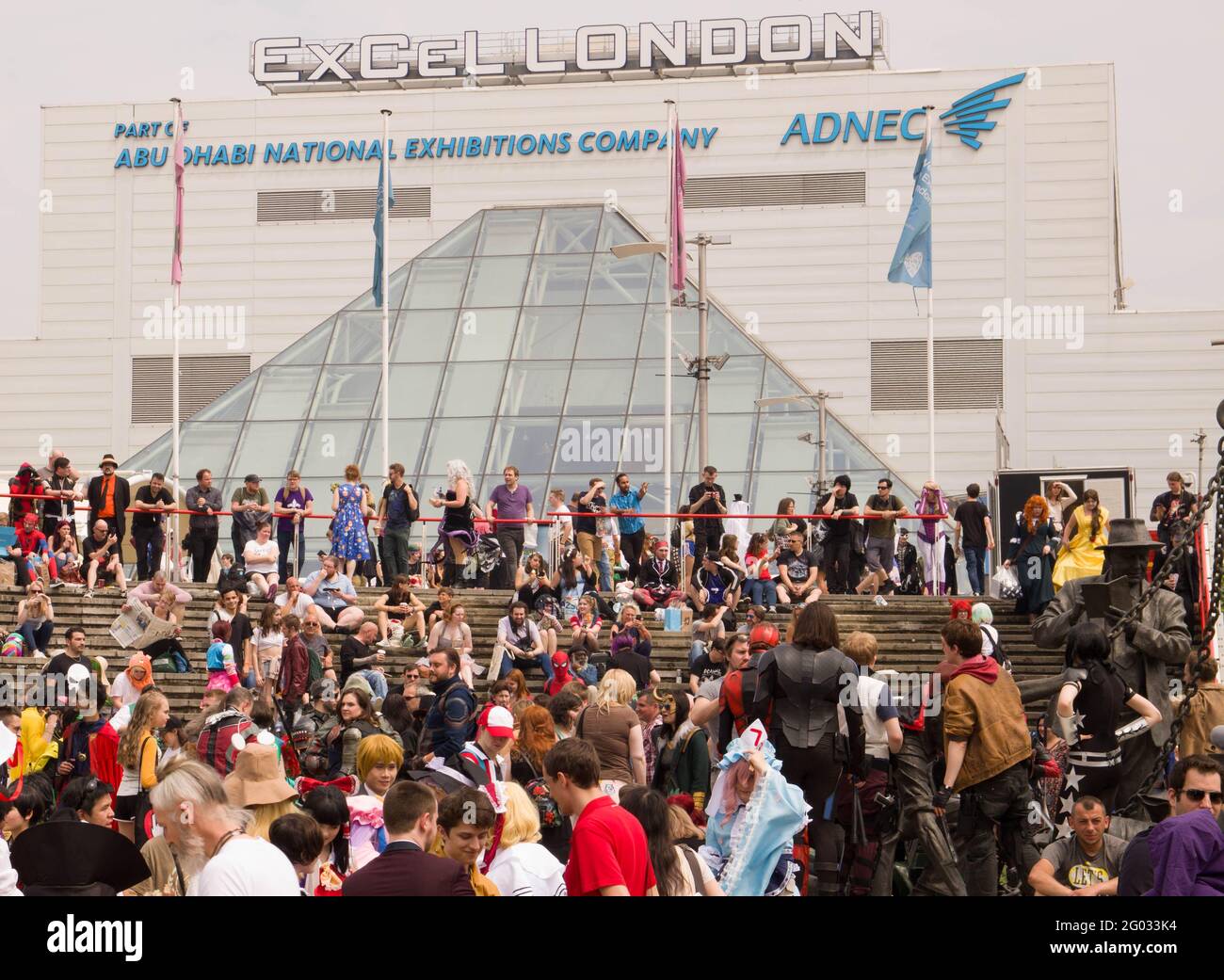 Crowds of People at Excel London Stock Photo - Alamy