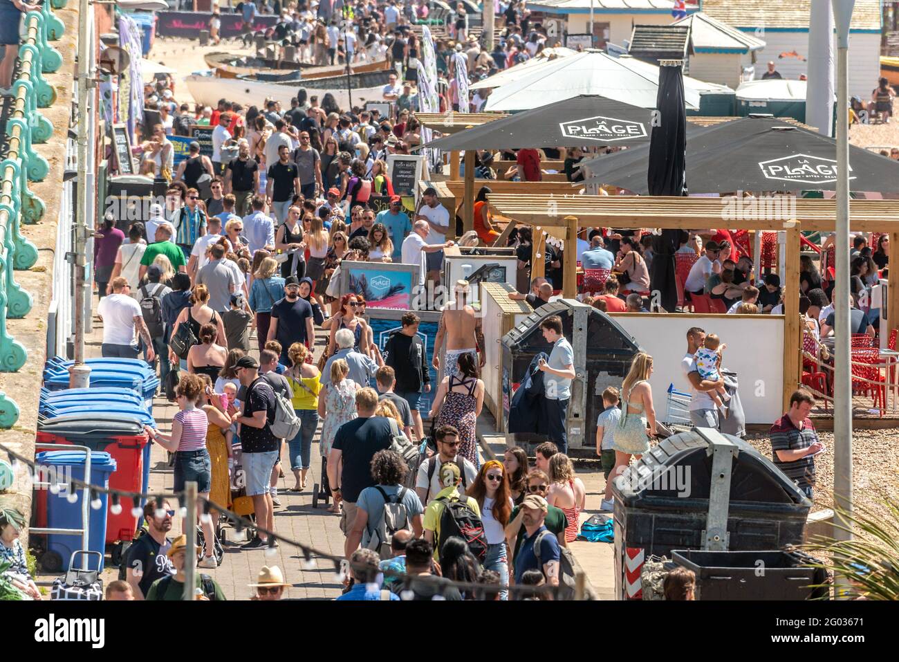 Brighton, May 31st 2021: Crowds were back on Brighton beach for the May ...