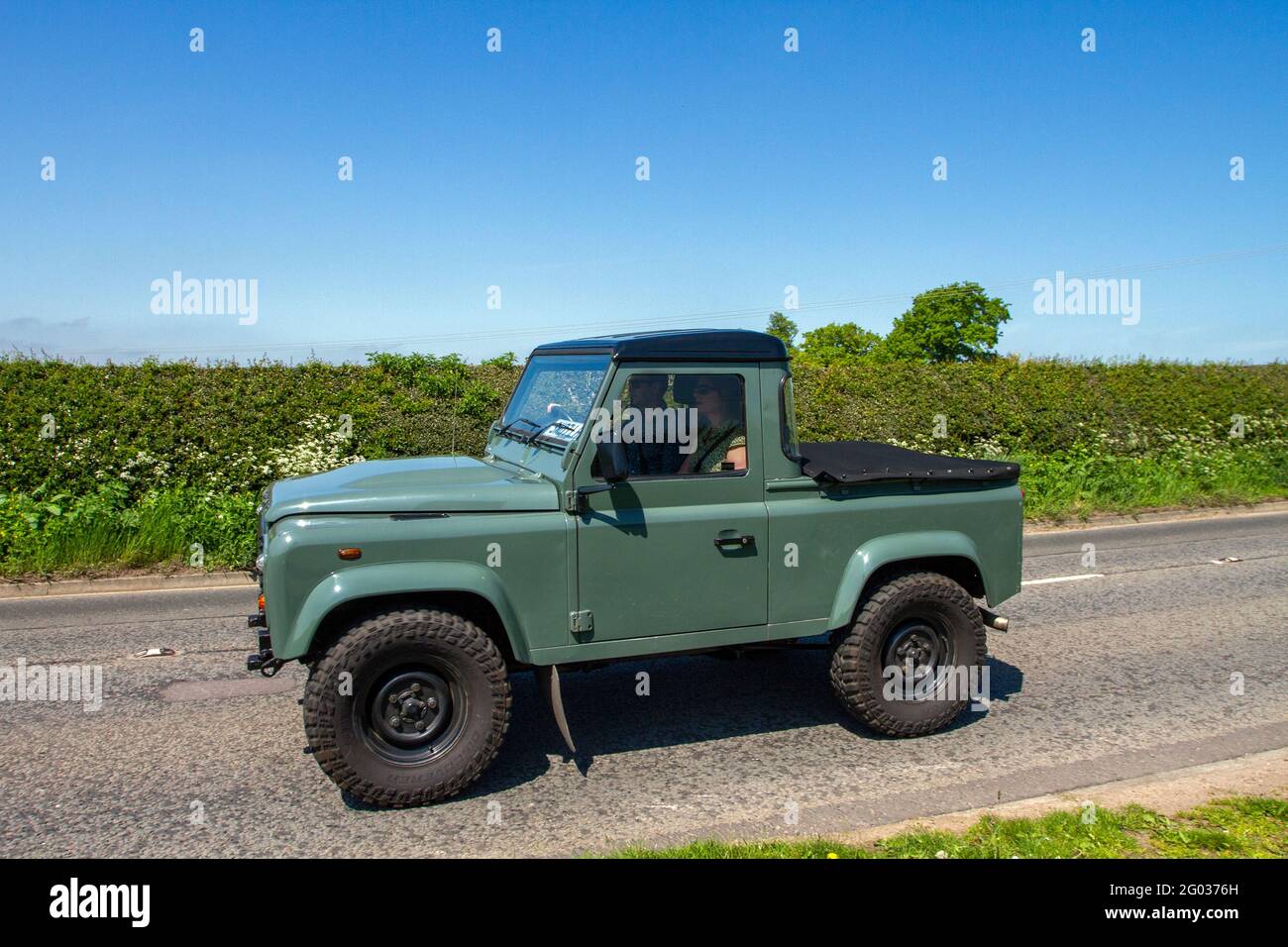 Land Rover Defender 90 Pick Up