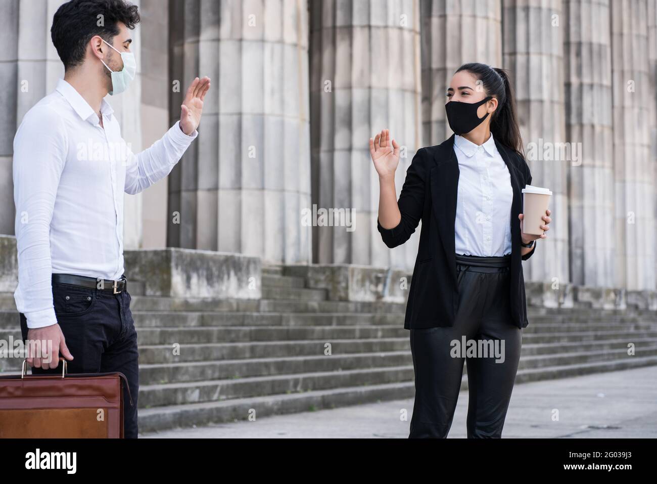 Social distance two people hi-res stock photography and images - Alamy