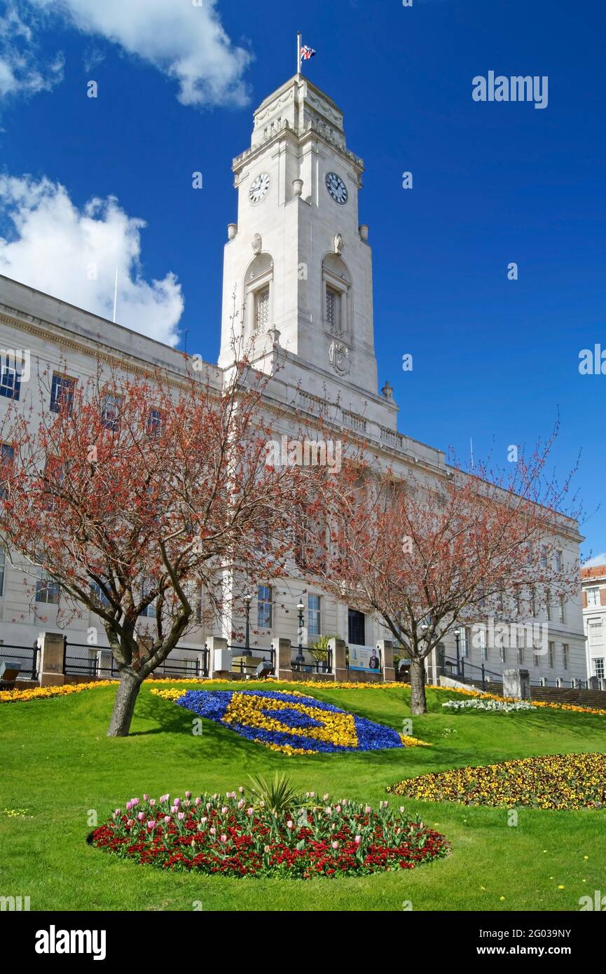Barnsley Town Hall High Resolution Stock Photography and Images - Alamy