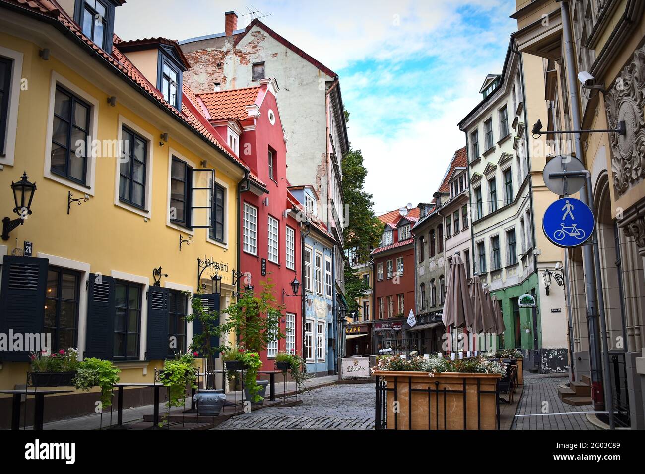 The streets of Old Town, Riga, Latvia (2020 Stock Photo - Alamy