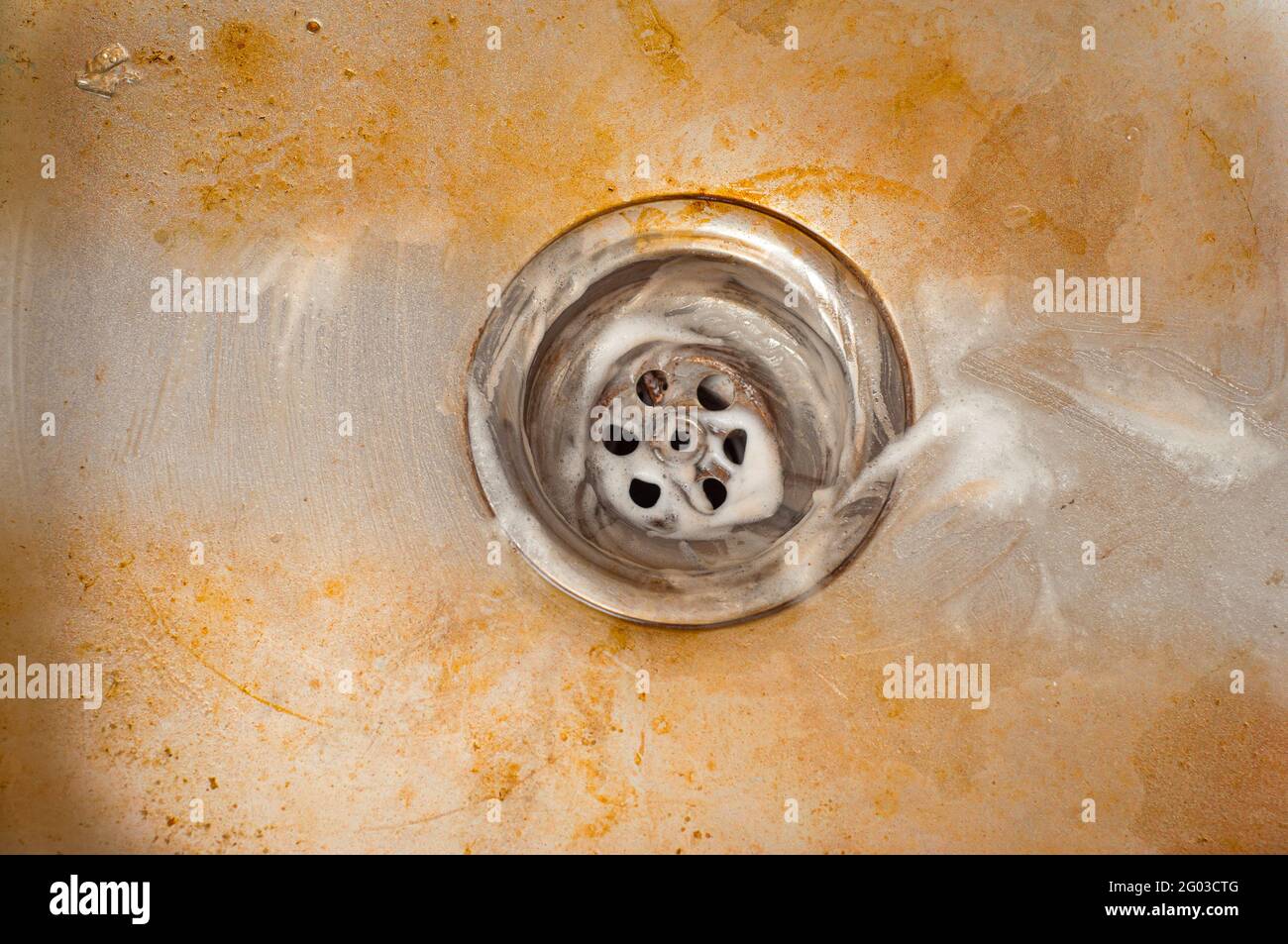 An illustrative example of the action of a high-quality detergent using ...