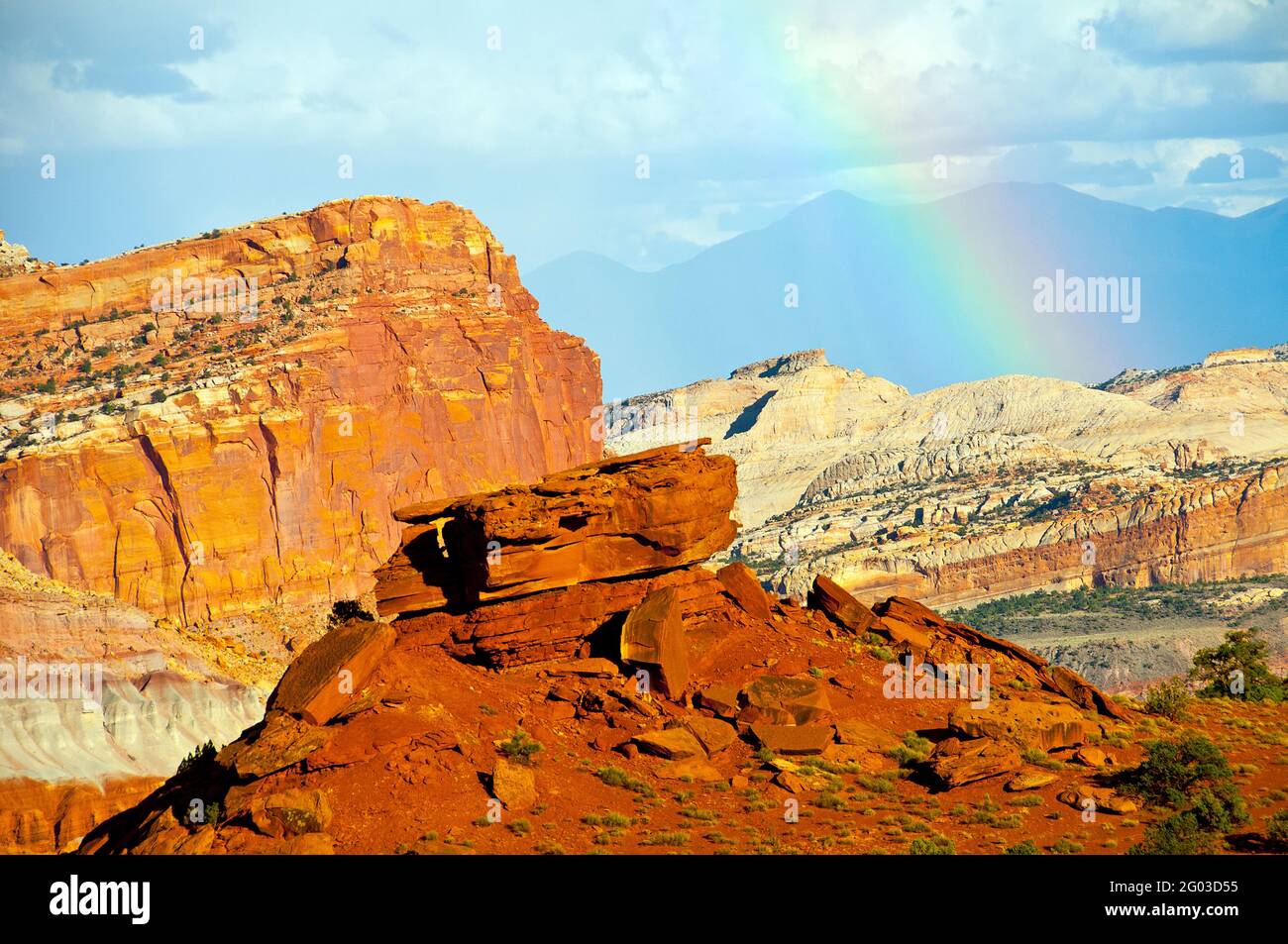 Rainbow ridges hi-res stock photography and images - Alamy
