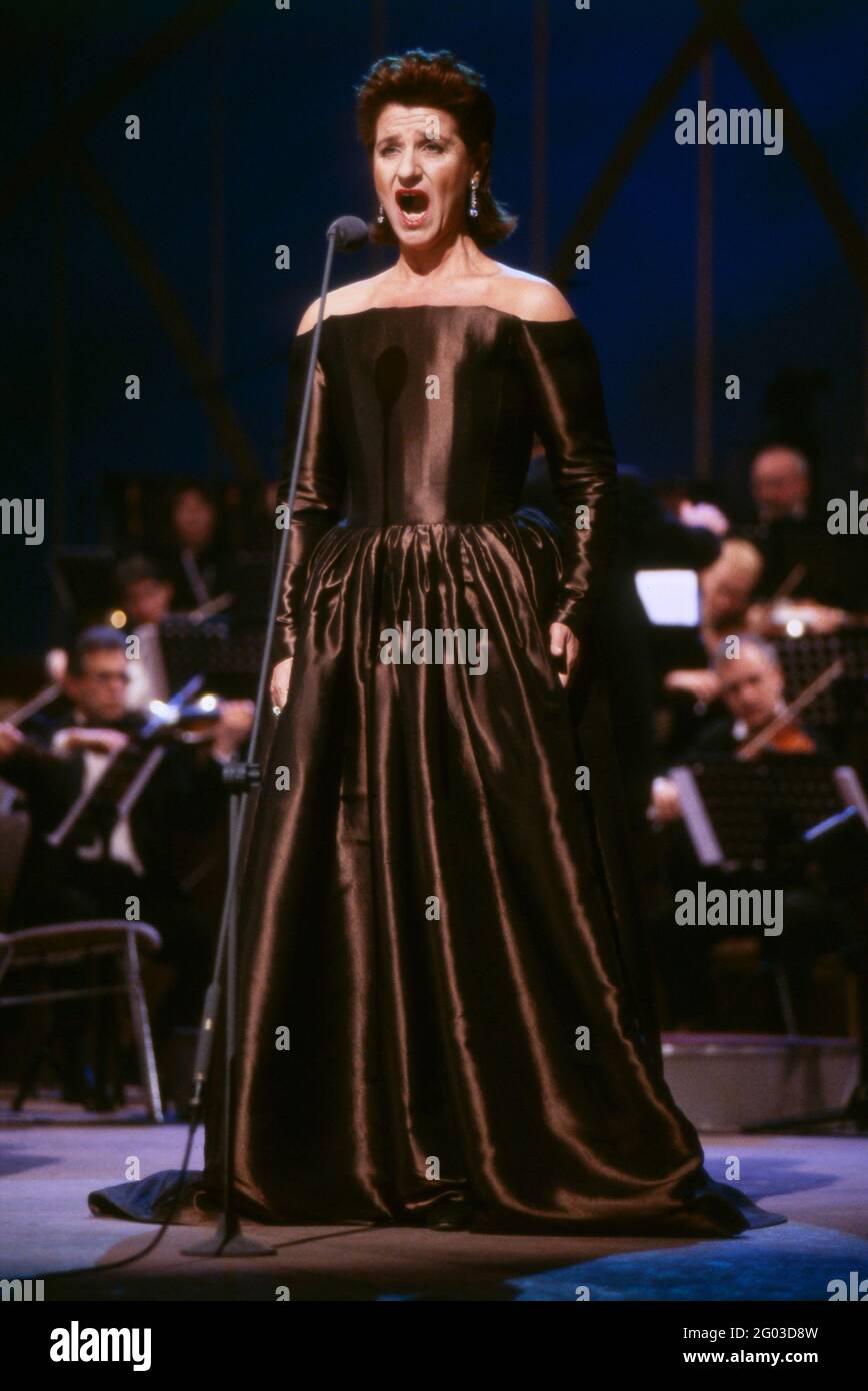 Agnes Baltsa, griechische Opernsängerin, Mezzosopranistin, Auftritt ...