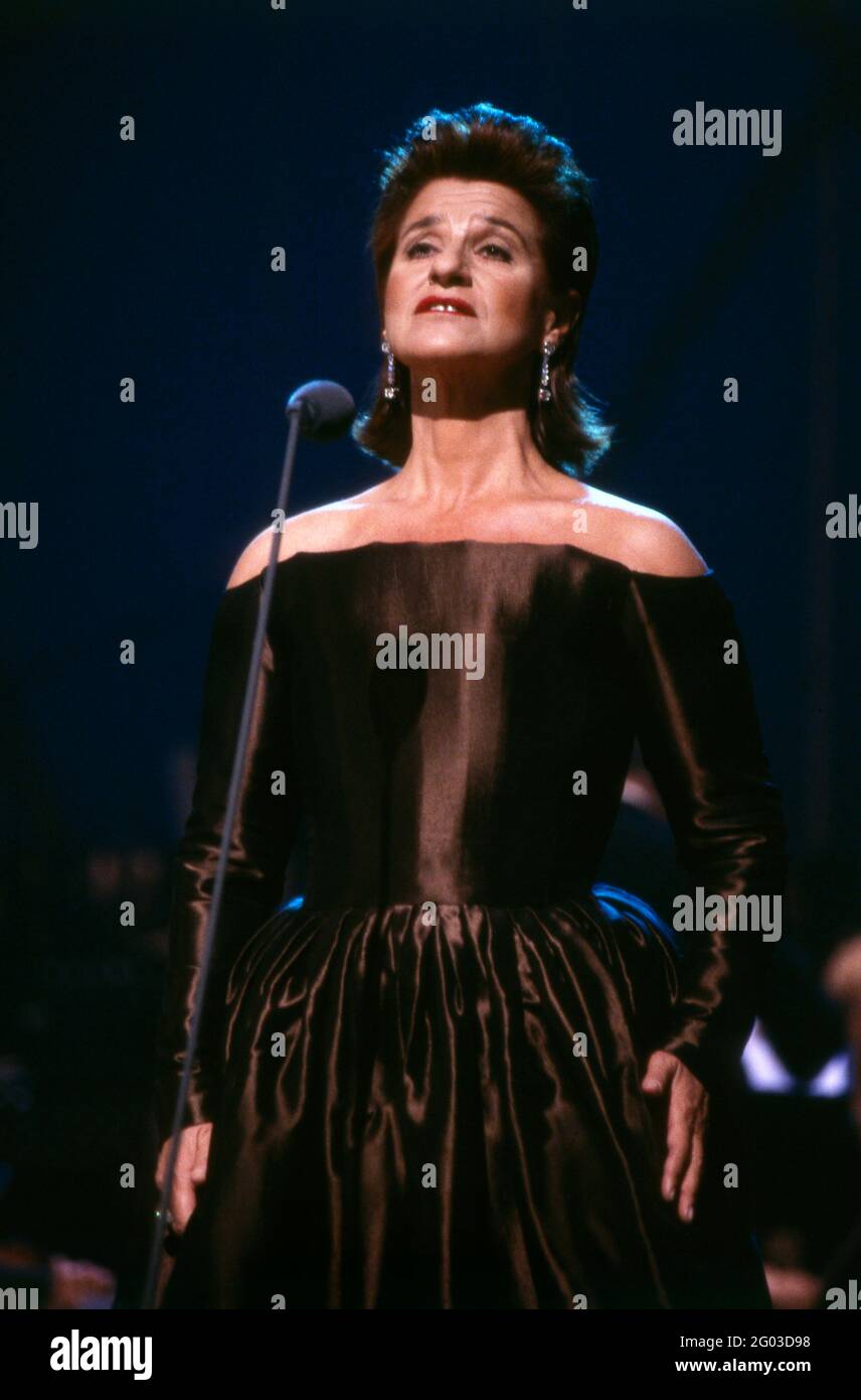 Agnes Baltsa, griechische Opernsängerin, Mezzosopranistin, Auftritt ...