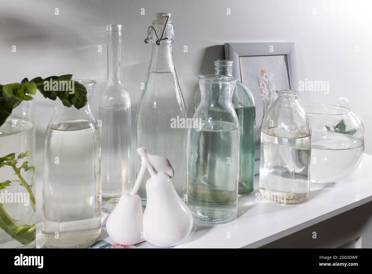 Water drawers hi-res stock photography and images - Alamy