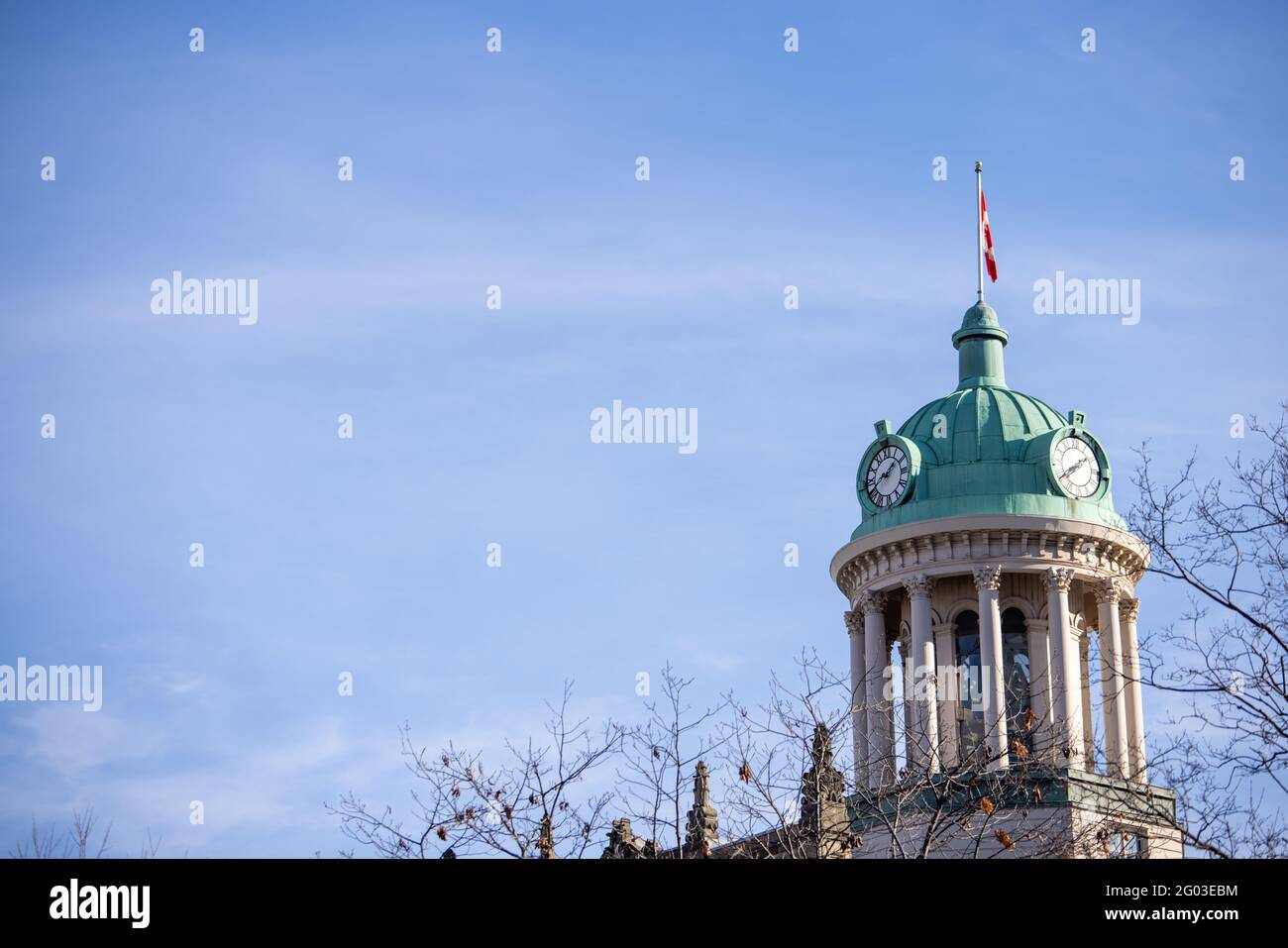 History historic column tower hi-res stock photography and images - Alamy