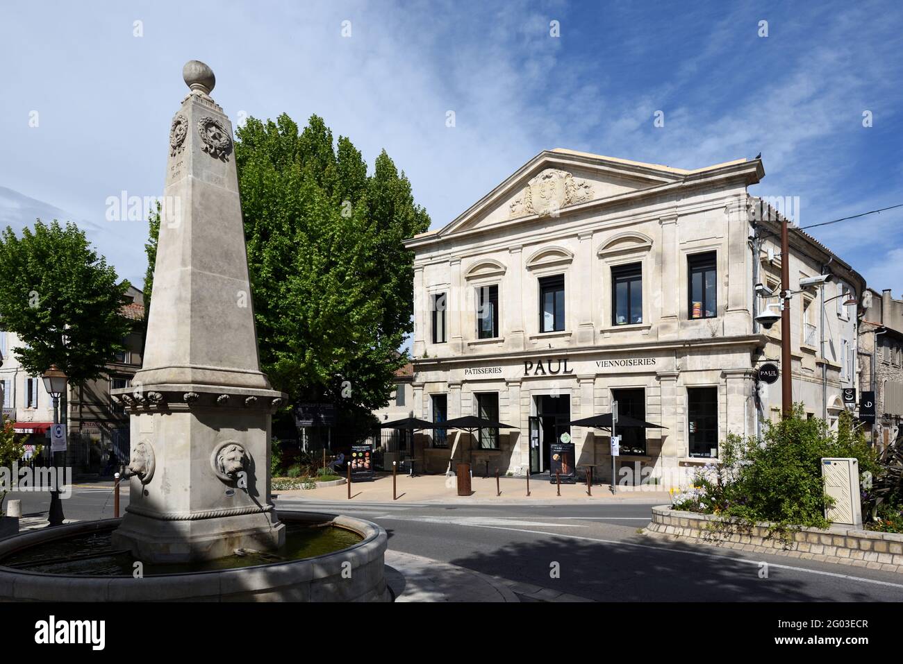 Street Fountain Fontaine de la Trinité (1860) & Historic Building ...