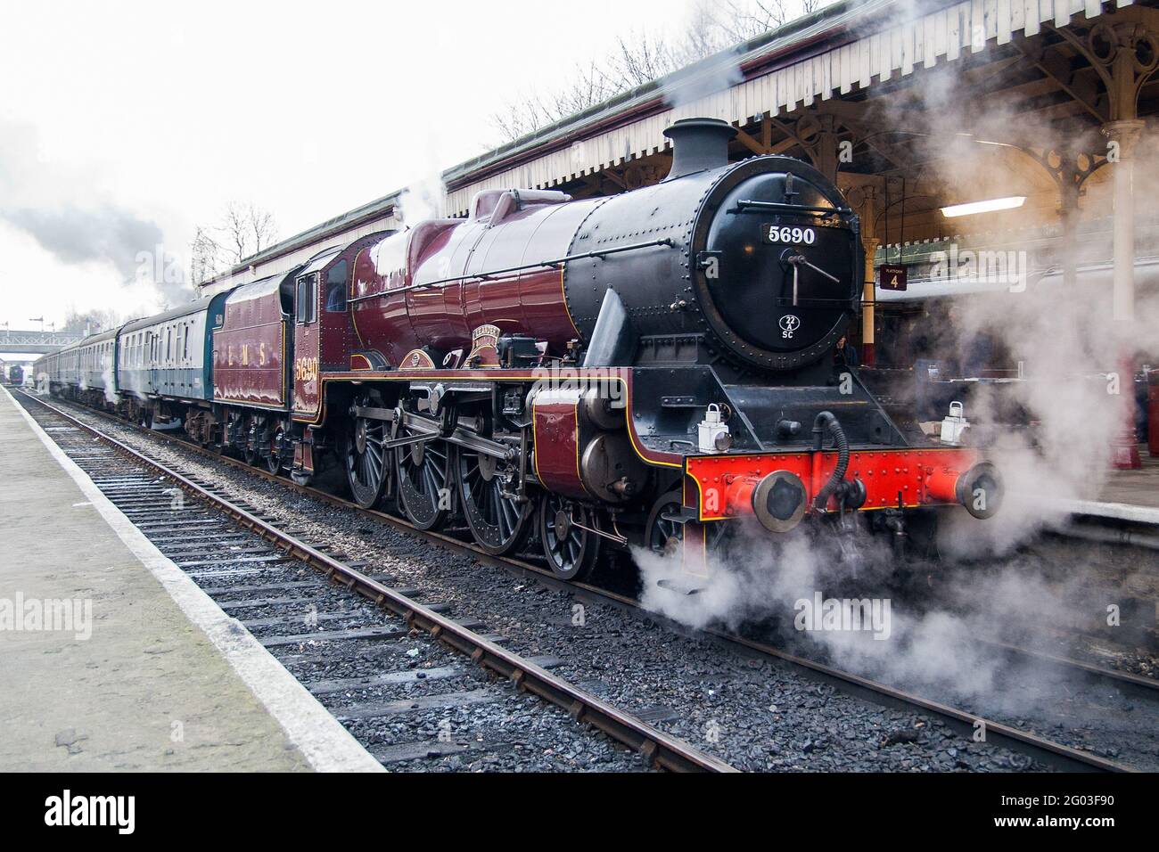 Leander steam train hi-res stock photography and images - Alamy