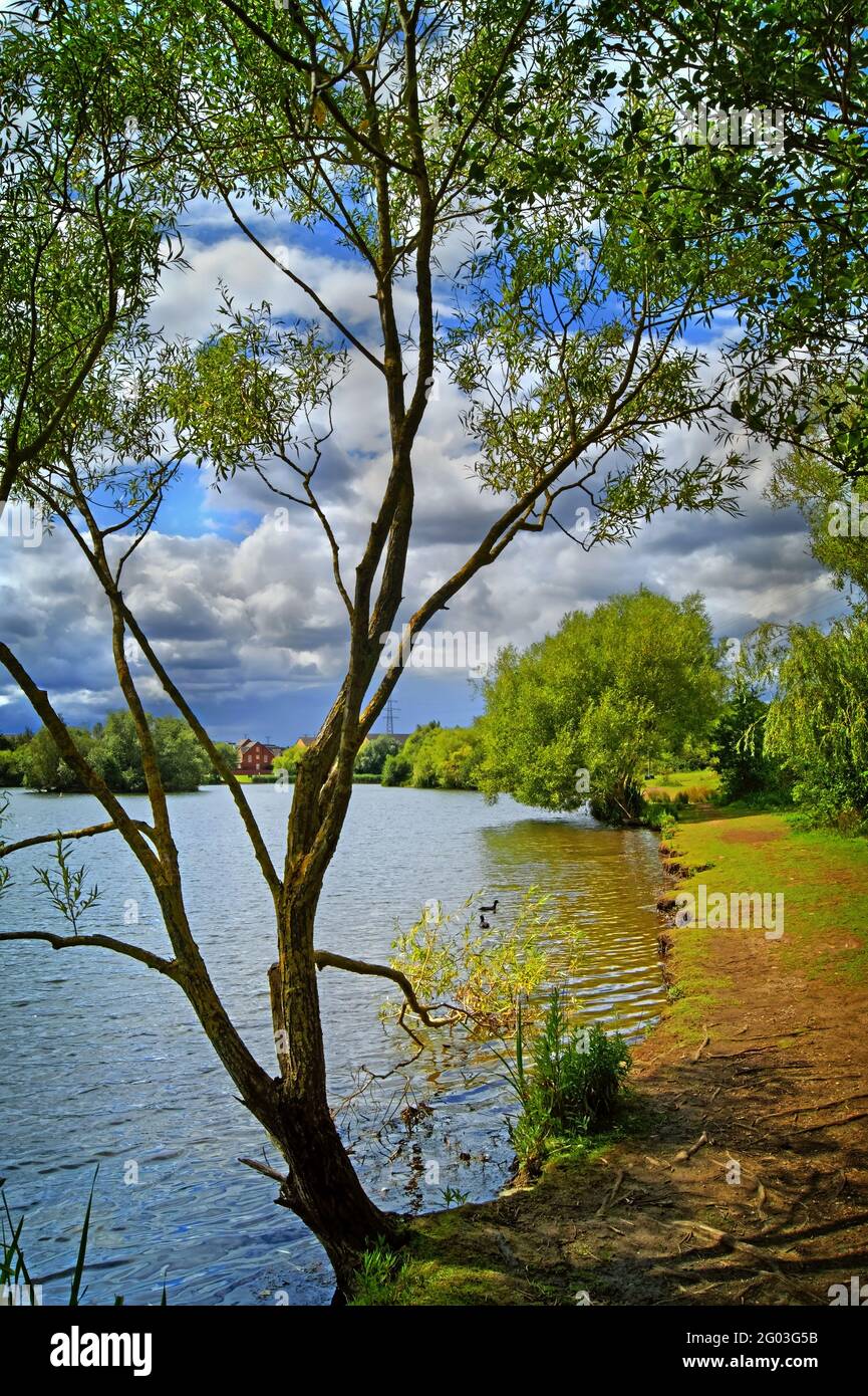 Manvers lake hi-res stock photography and images - Alamy
