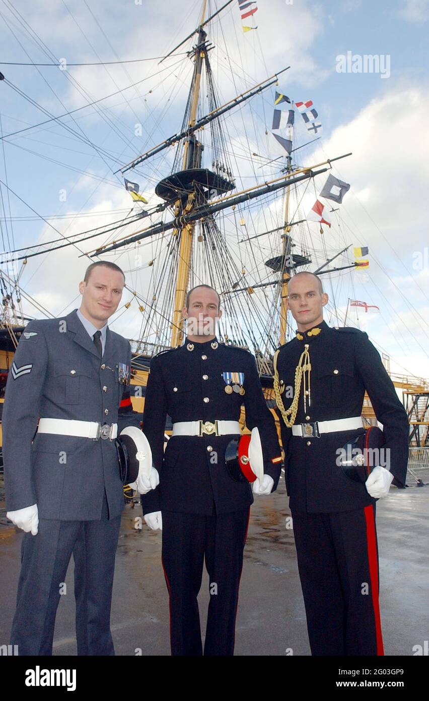 DESCENDENTS OF NELSON AT HMS VICTORY ON THE 200TH ANNIVERSARY OF ...
