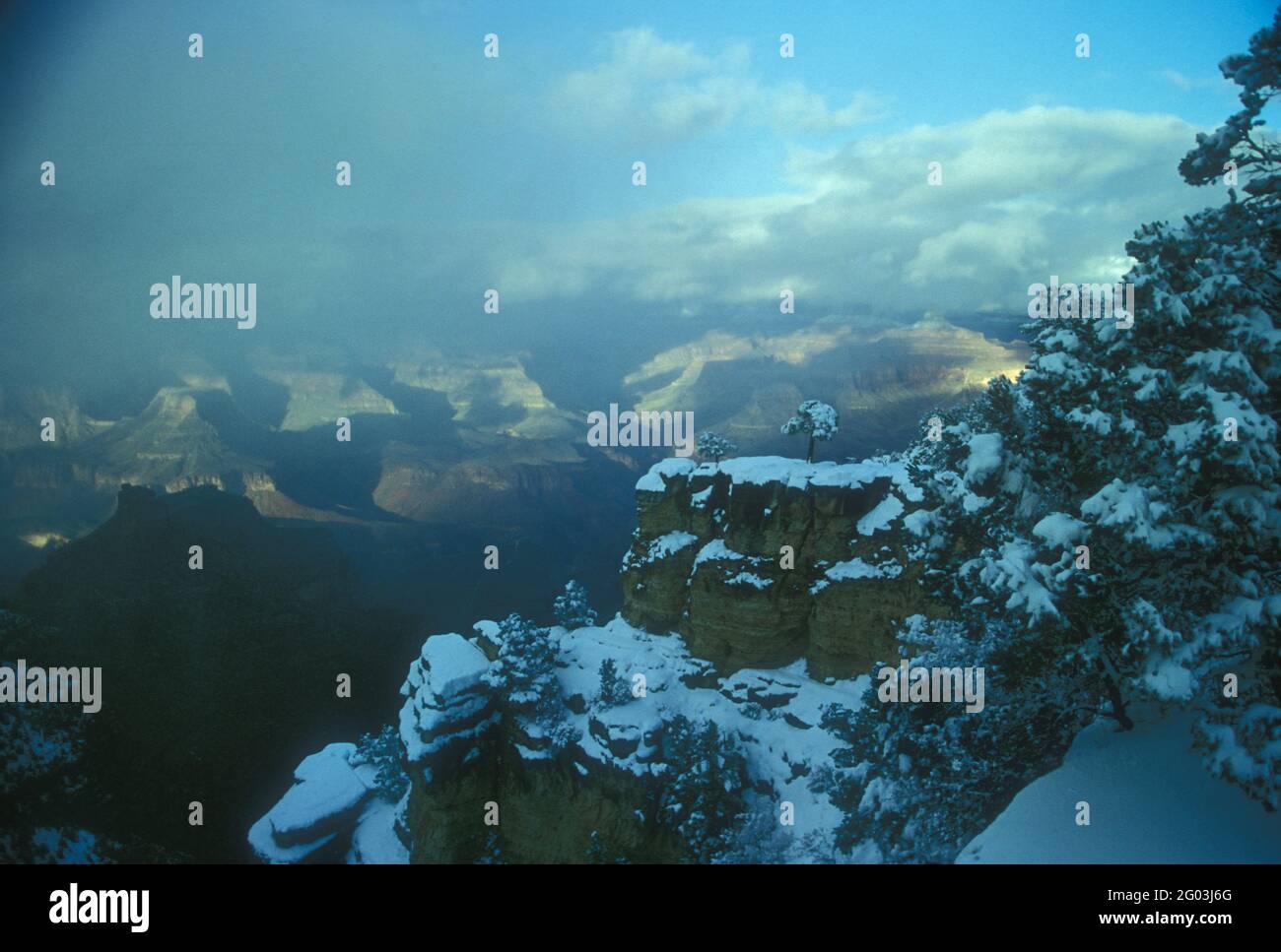 Grand Canyon covered in snow Stock Photo - Alamy