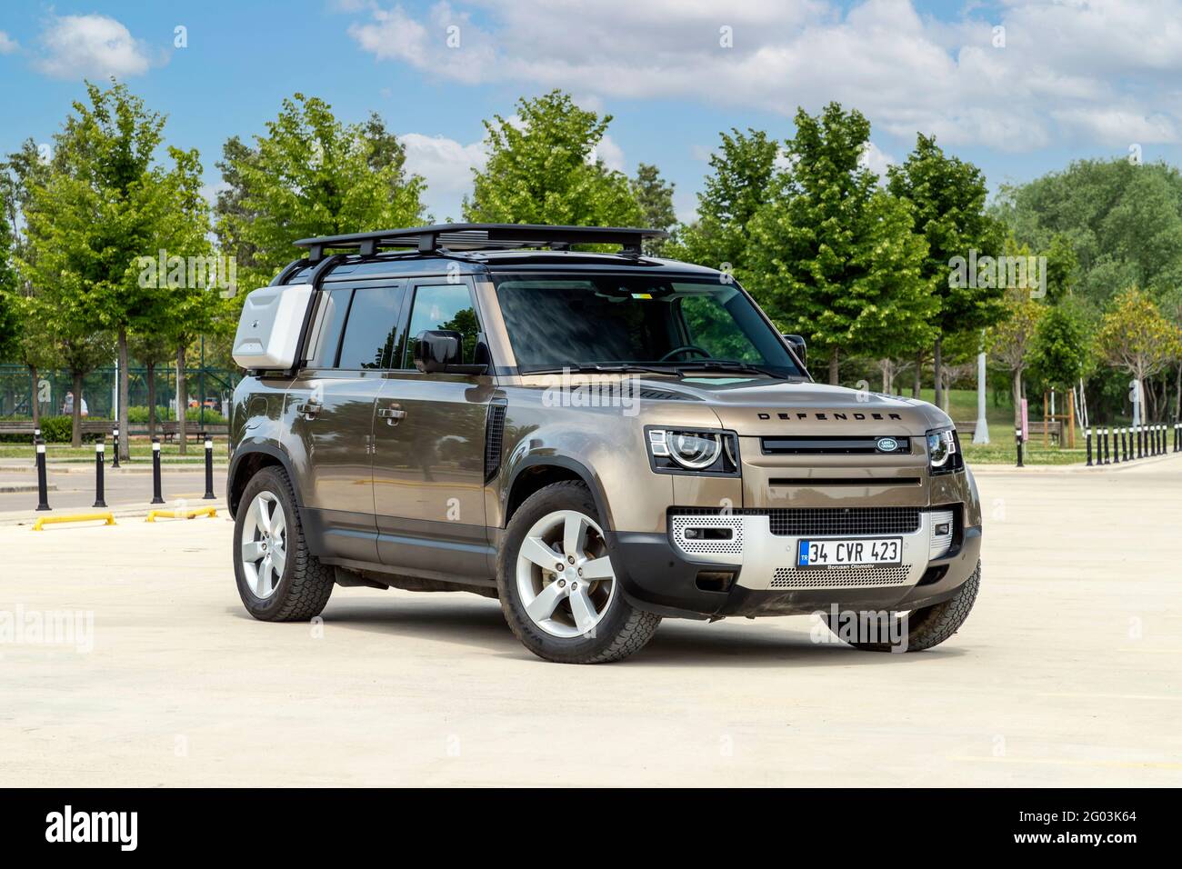 Land Rover Defender is a four-wheel drive off-road SUV from British ...