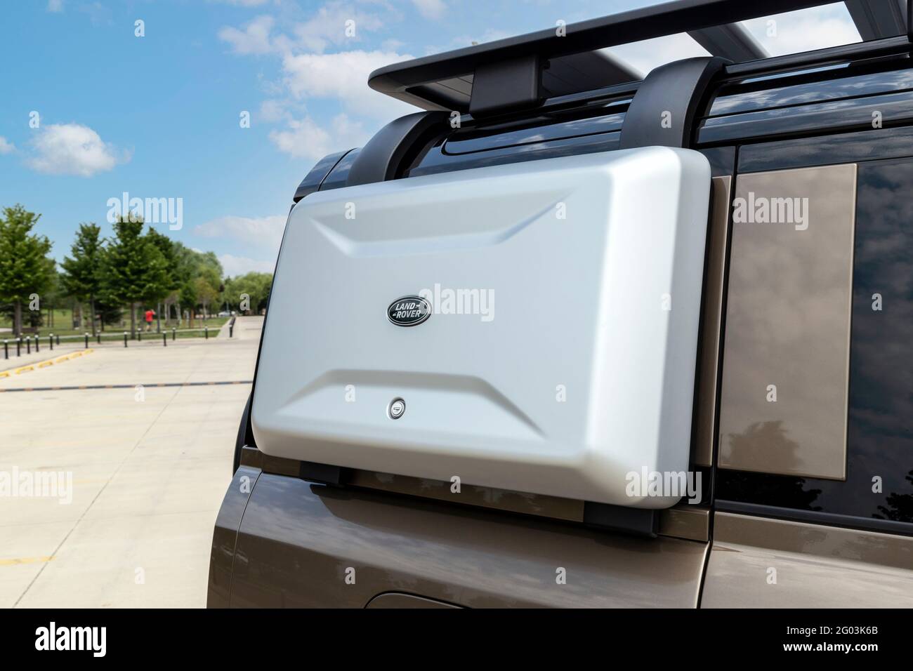 Land Rover Defender is a four-wheel drive off-road SUV from British ...