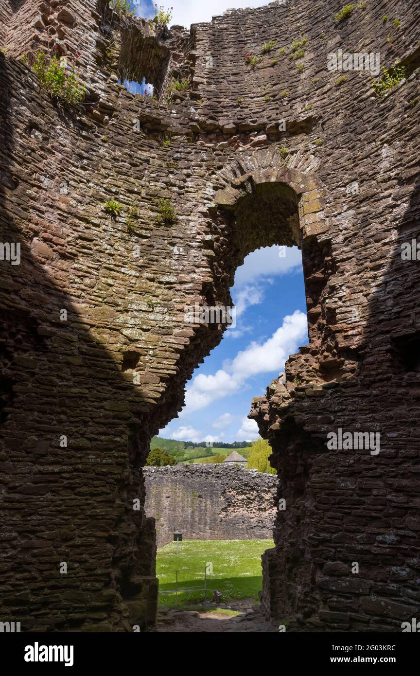 The round keep at Skenfrith Castle, Monmouthshire, Wales, UK Stock ...