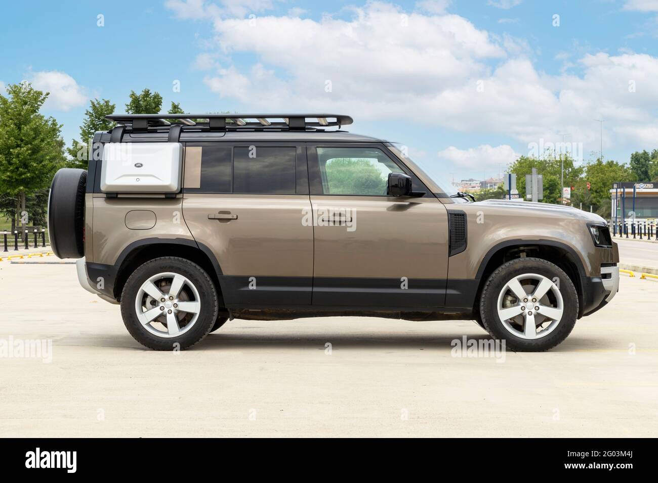 Land Rover Defender is a four-wheel drive off-road SUV from British ...